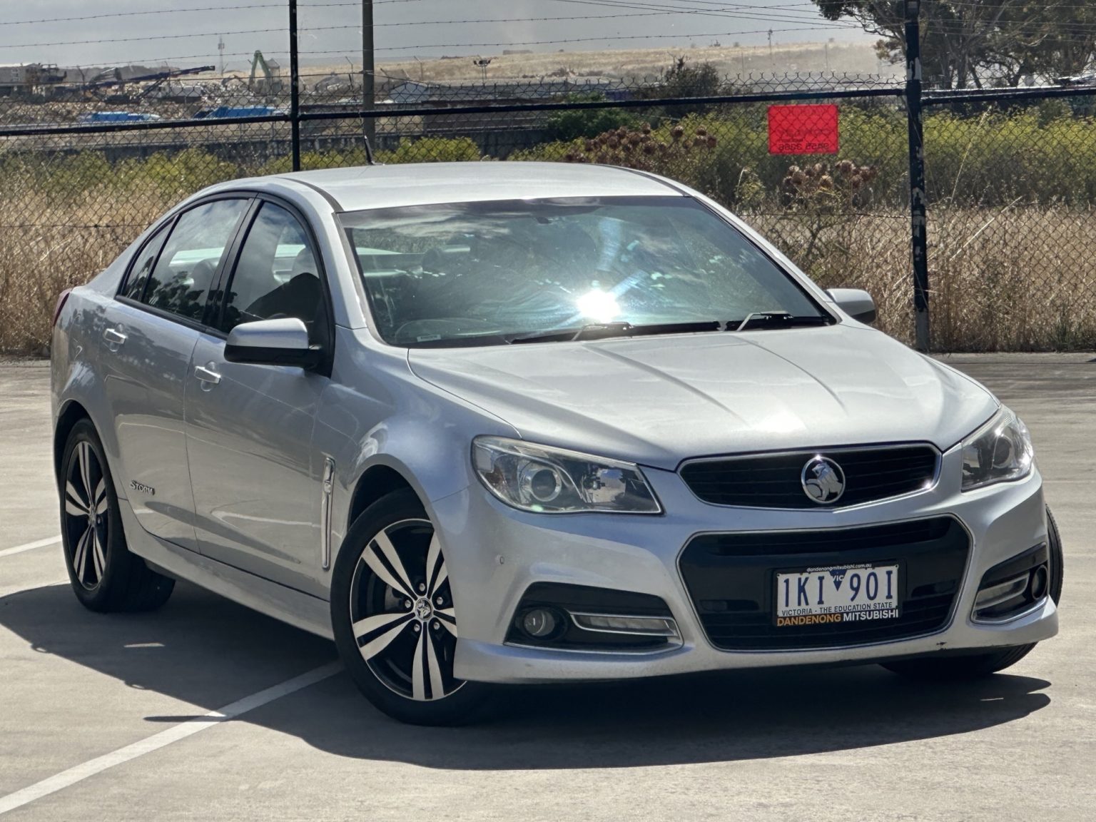 2015 HOLDEN COMMODORE VF SV6 Storm Sedan 4dr Spts Auto 6sp 3.6i MY15 ...